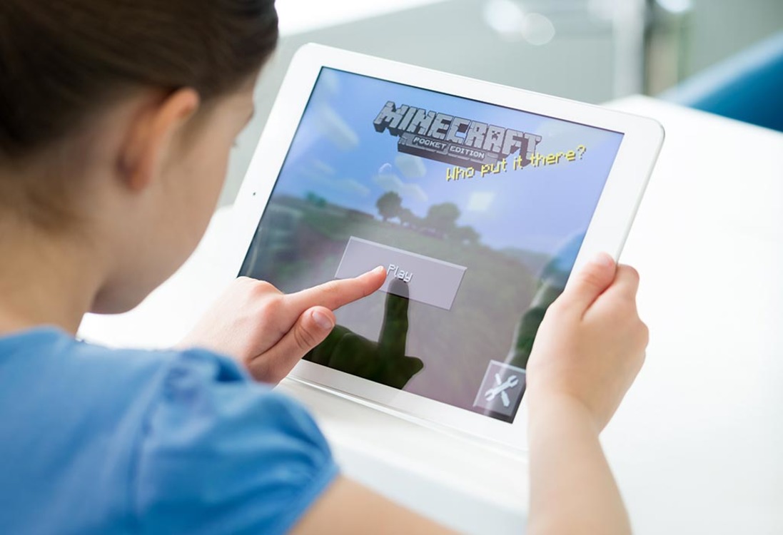 Is Your Child Minecrafting? What Are The Benefits Of Playing Minecraft?