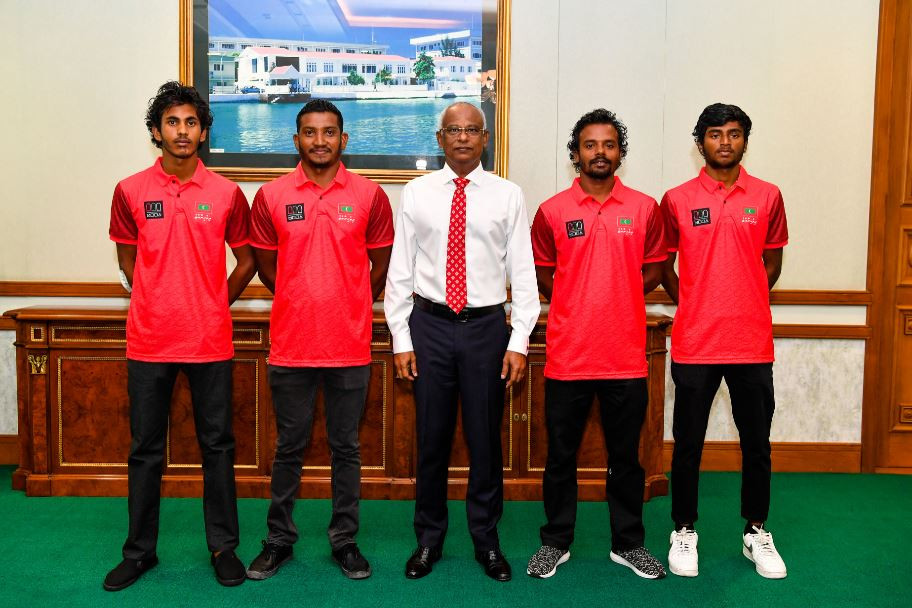 President meets National Bodyboarding Senior Team