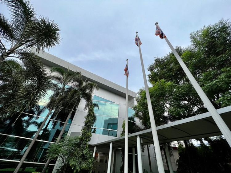 ประกาศเช่าสำนักงาน BS1185ให้เช่าอาคาร 3 ชั้น พท.ใช้สอย 1,...