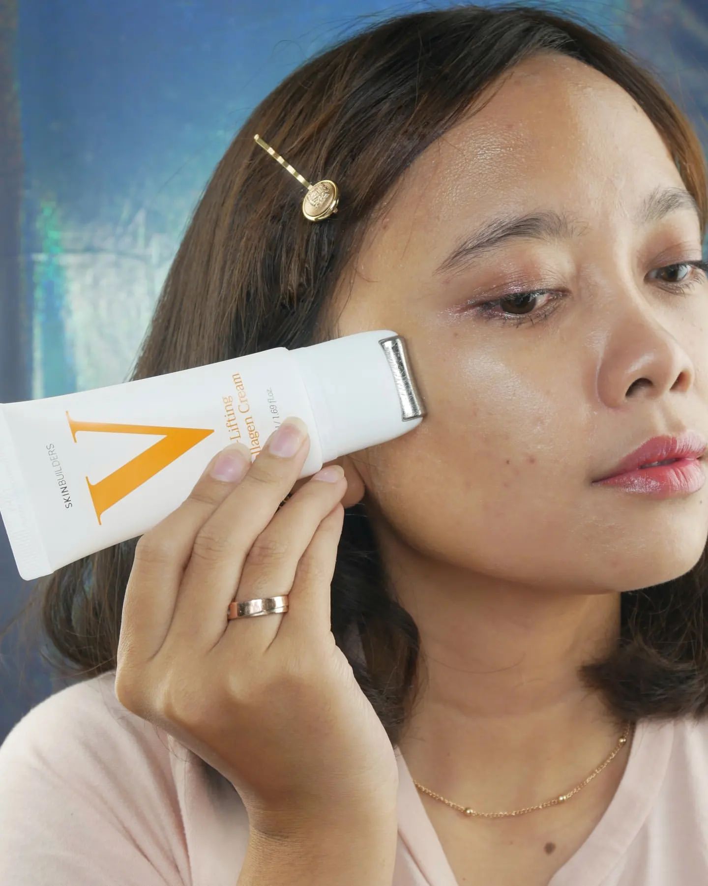 [REVIEW] - SKINBUILDERS - V-Lifting Collagen Cream - RaraMaharani91