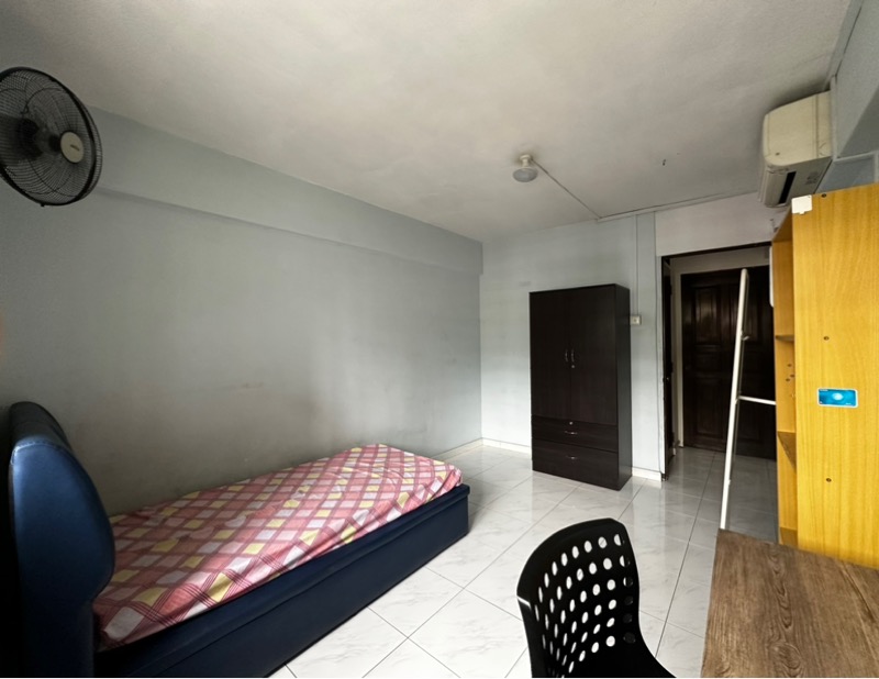 80 Bedok North Road HDB Apartment Room Rental, $850, 1 Bed 150 sqft $5.67 psf