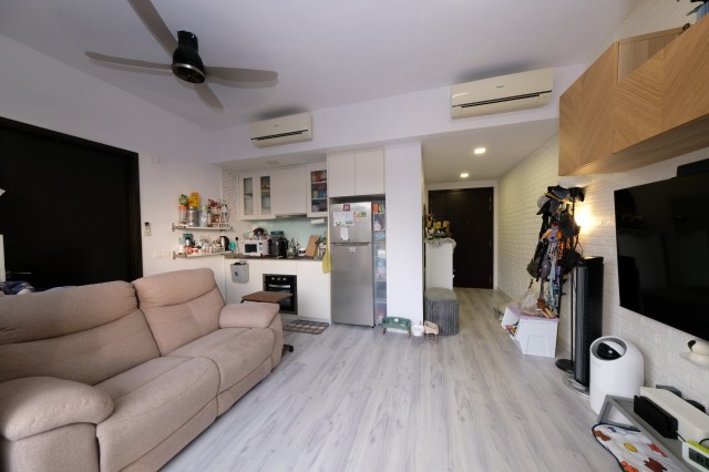 The Inflora Condominium For Sale, $670,000, 1 Bed 1 Bath 463 sqft ...