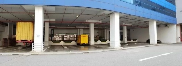 Warehouse High Ceiling Super near to Expo MRT Warehouse For Rent, $31 ...