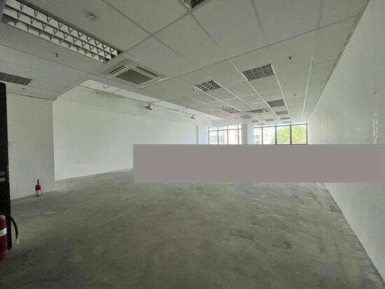 Vertex Light Industrial (B1) For Sale, $1,288,8882,368 sqft $544.00 psf