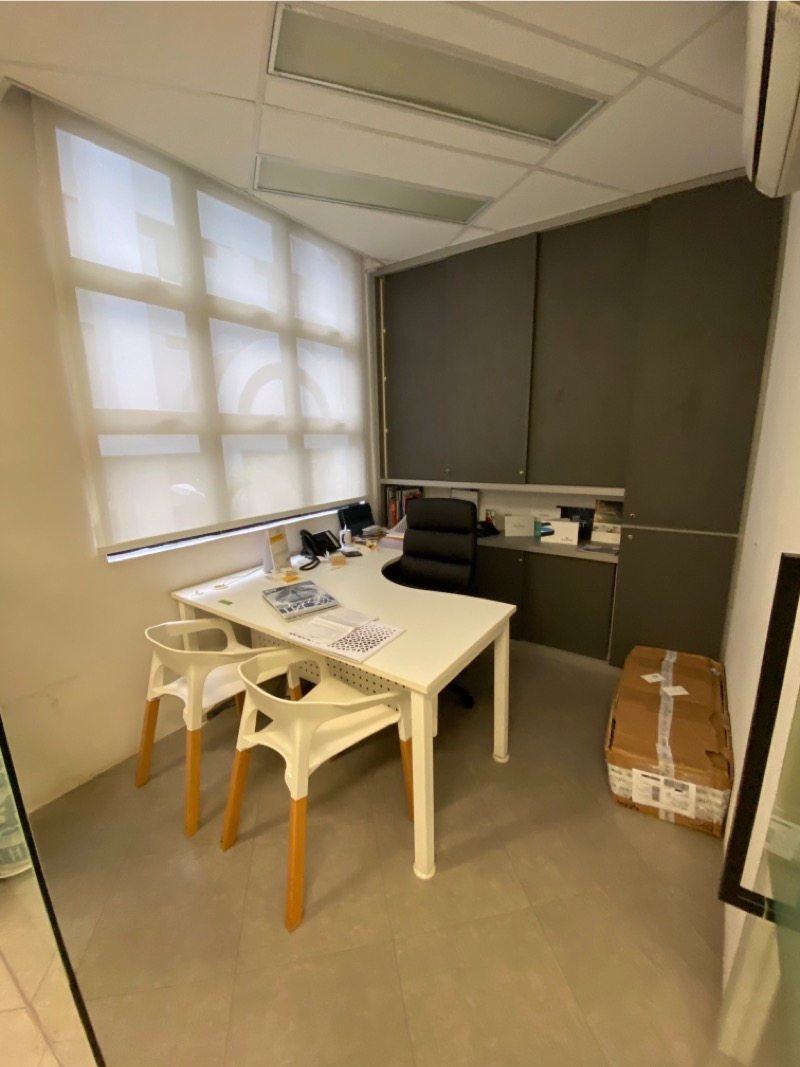 Henderson industrial park - fully fitted office Office For Rent, $4 ...