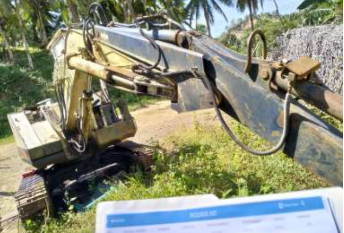 RFShop - Komatsu PC50 Mini Backhoe