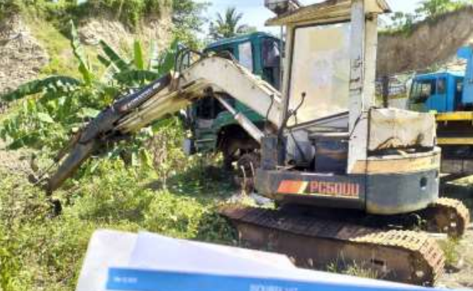 RFShop - Komatsu PC50 Mini Backhoe