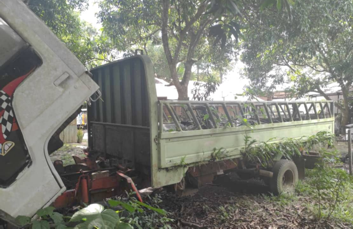 RFShop - Isuzu Elf Dropside