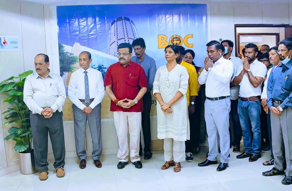 Bank of Ceylon Chennai Branch Organizes a blood donation campaign in ...