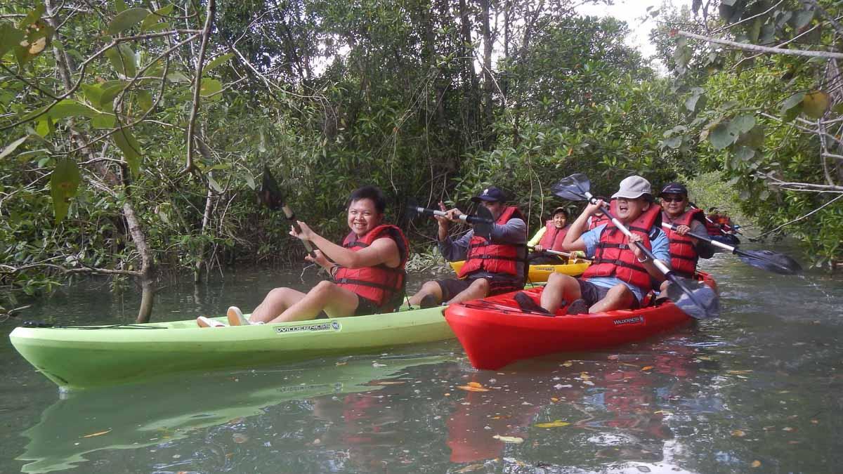 Take a bumboat to Pulau Ubin - Destination | The Travel Insider