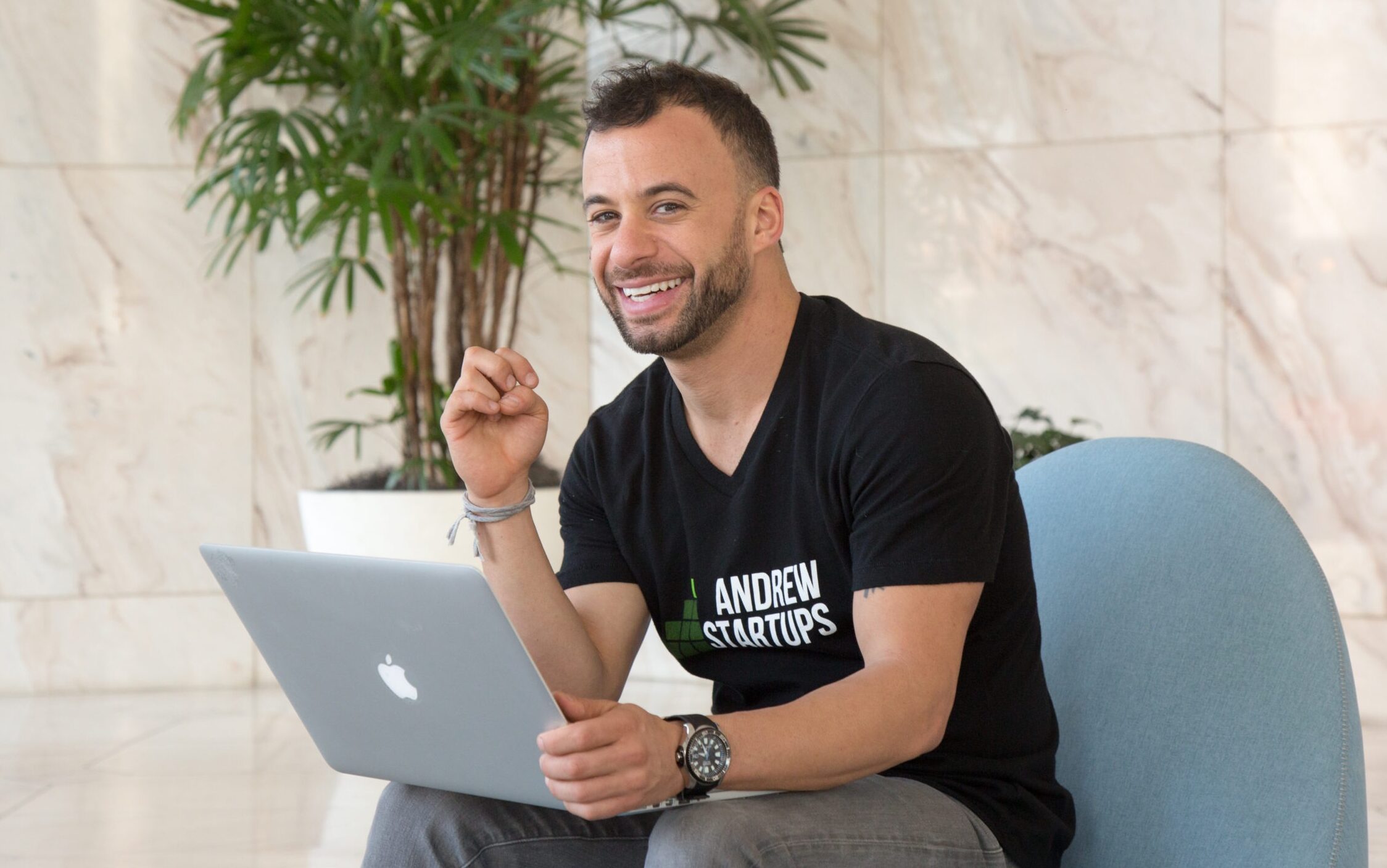 Andrew Miller - Uplyrn