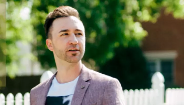 How to Be a Leader: Unlock Success in Life & Relationships