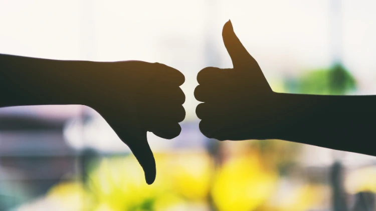 Master Workplace Communication to Effectively Deliver Criticism